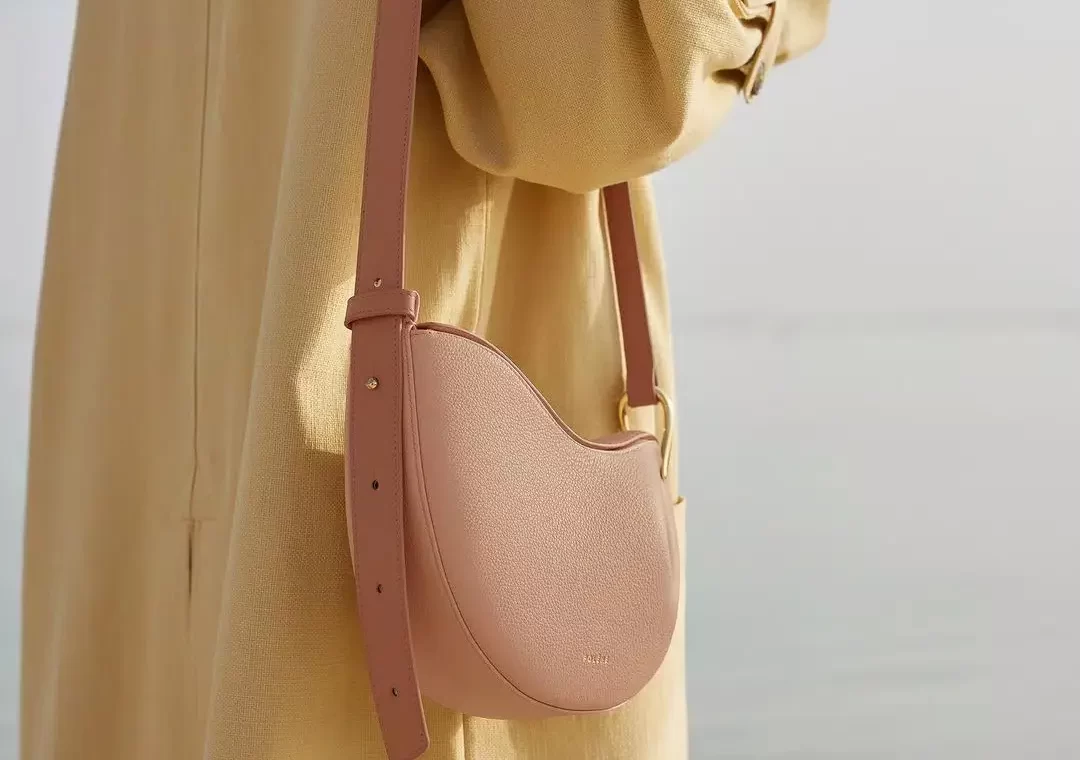 Découvrez le sac Polène Tonca en un coup d'œil ! - Tendance Sac