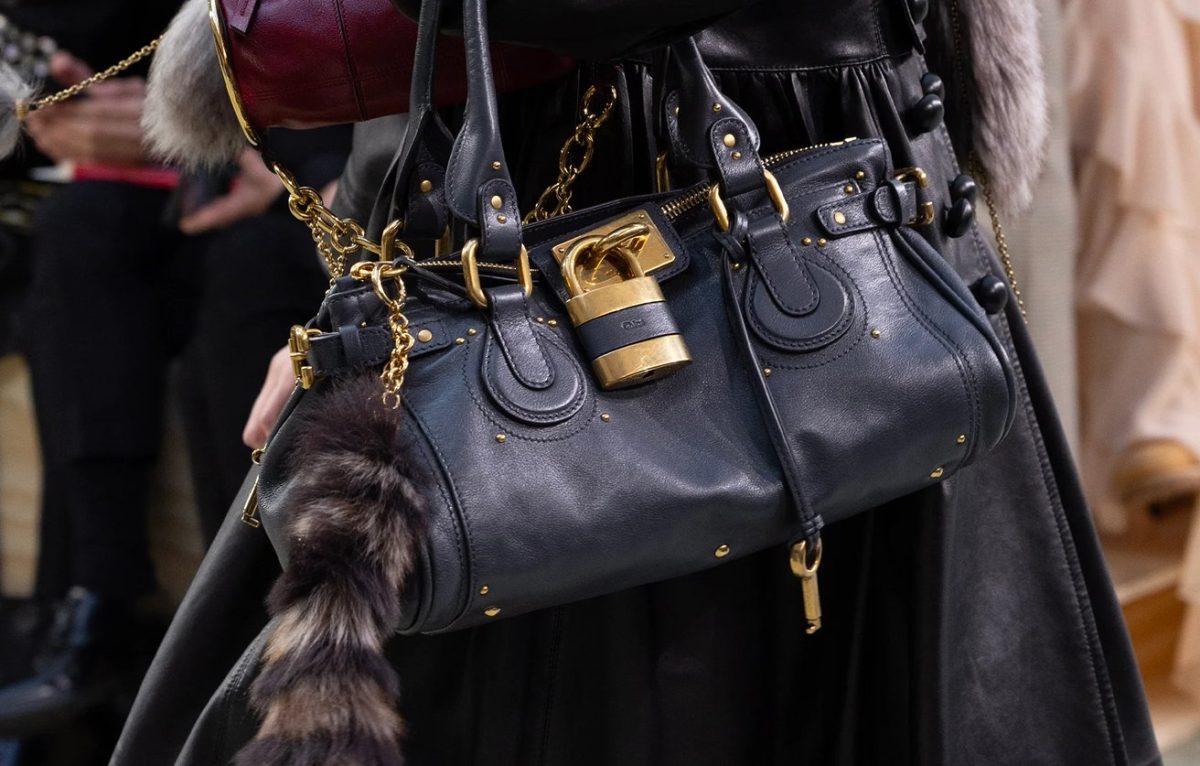 Chloé Automne 2025 : Le Sac Paddington, l'Icône des Années 2000 fait ...